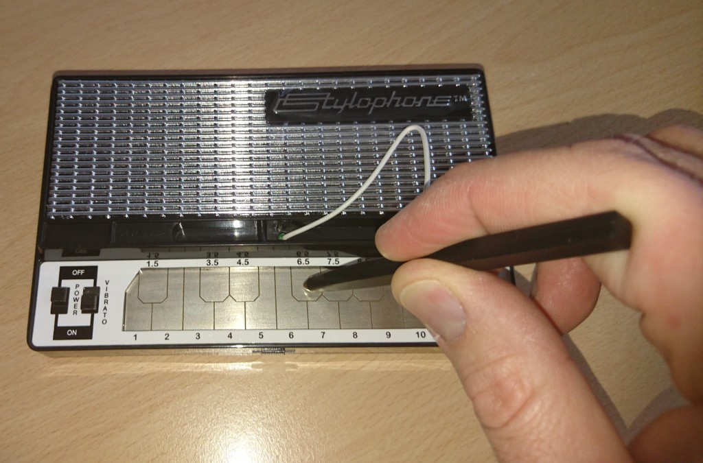 Stylophone – Pocket Synthesizer | Ingmar's Retroblog