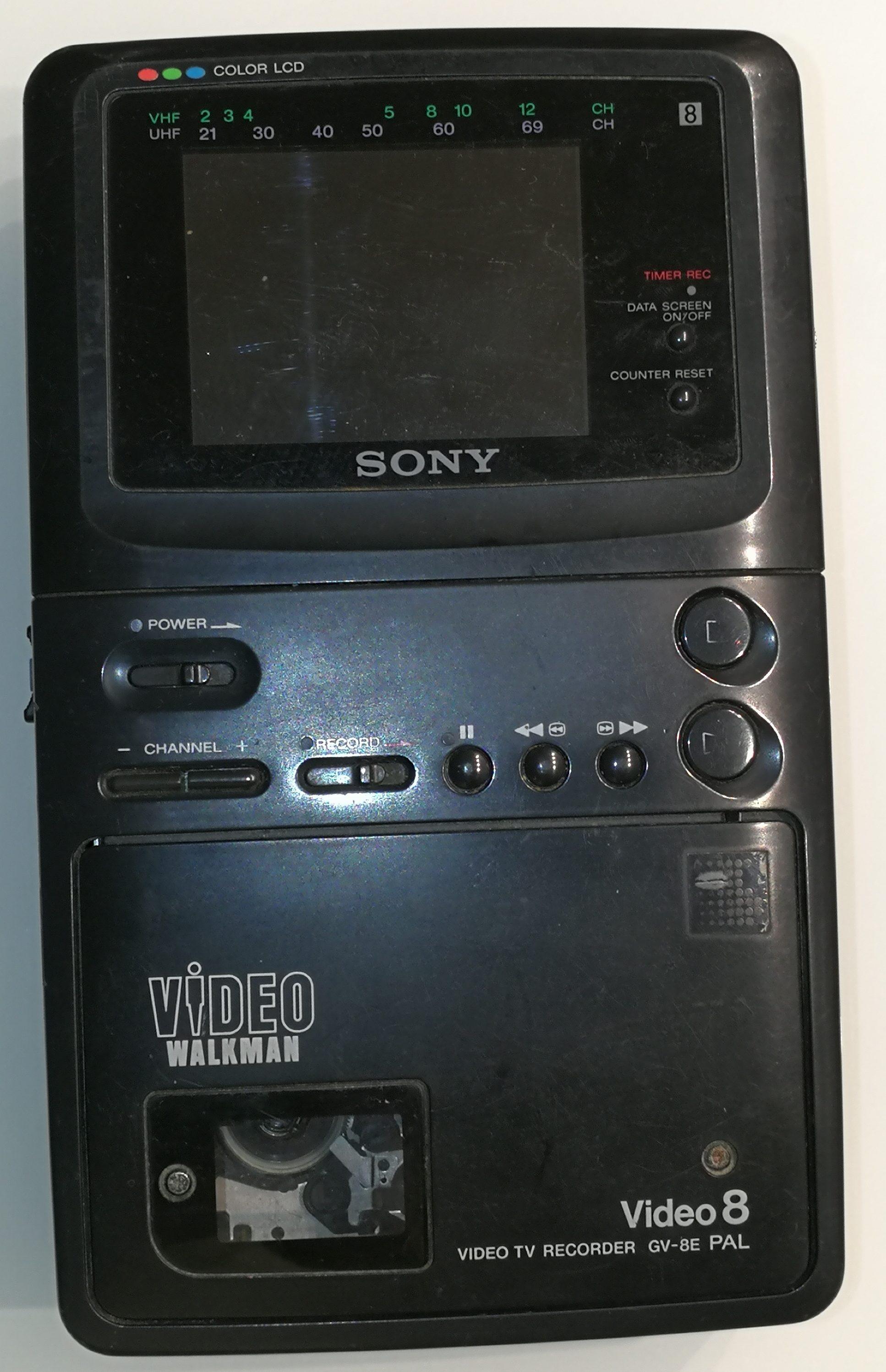 Sony Video8 Walkman GV-8E | Ingmar's Retroblog